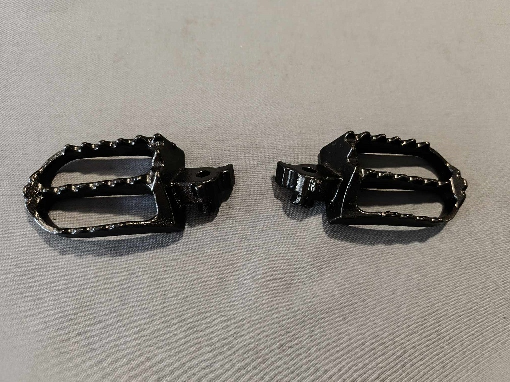 Tao DB17 Dirt bike lábtartó - quadalkatreszek.com